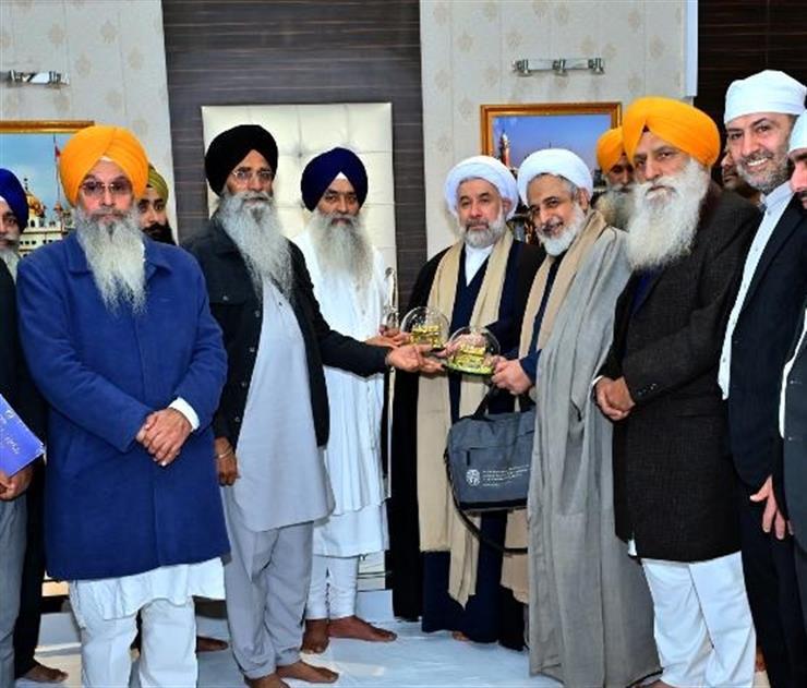 Iranian delegation arrived at Sri Harimandar Sahib Amritsar, invite ...